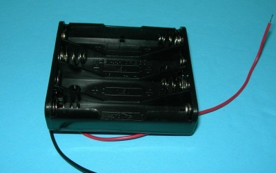 4 AAA Cell Holder Flat W/Wire